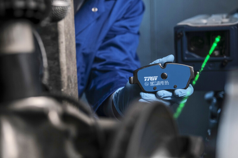 Pastilha De Travão Trw Electric Blue Vence Prémio Inovação Eurotransporte