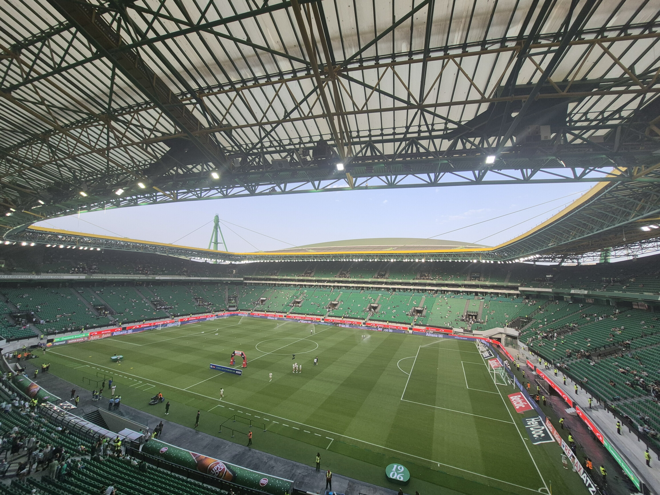 Sporting desfalcado: Debast e Ioannidis em luta contra o tempo para o ...