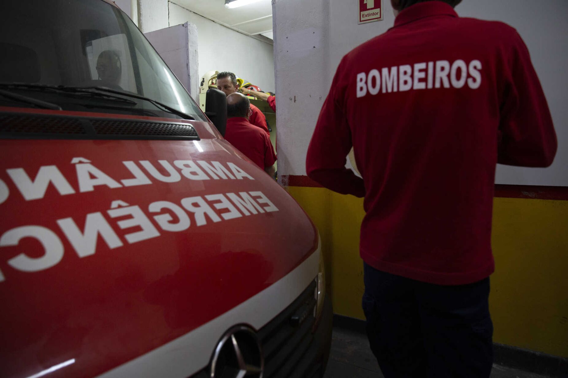 Homem de 58 anos morre em acidente com três motas em Tavira Homem de 58 anos morre em acidente com três motas em Tavira