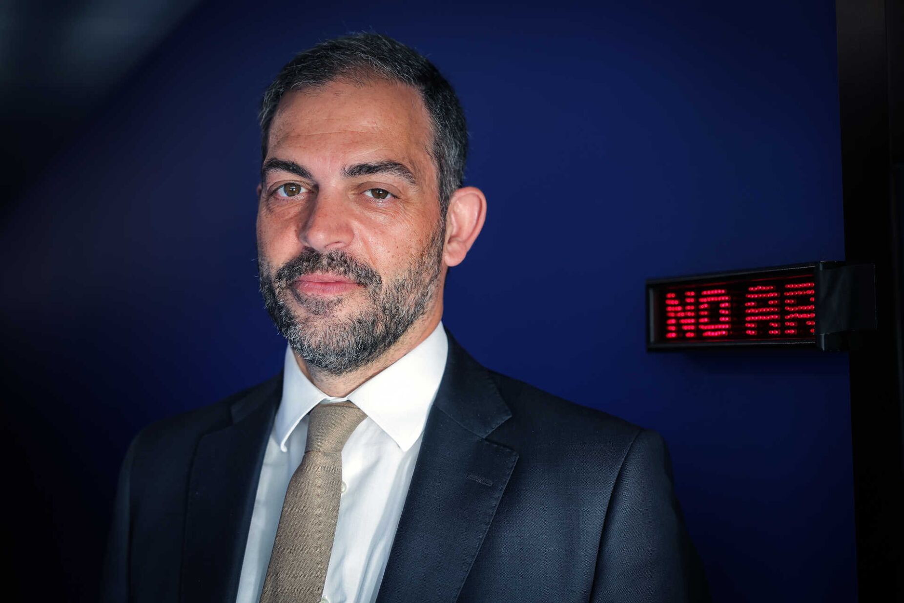 Duarte Cordeiro do lado de Pedro Nuno Santos: Duarte Cordeiro do lado de Pedro Nuno Santos: