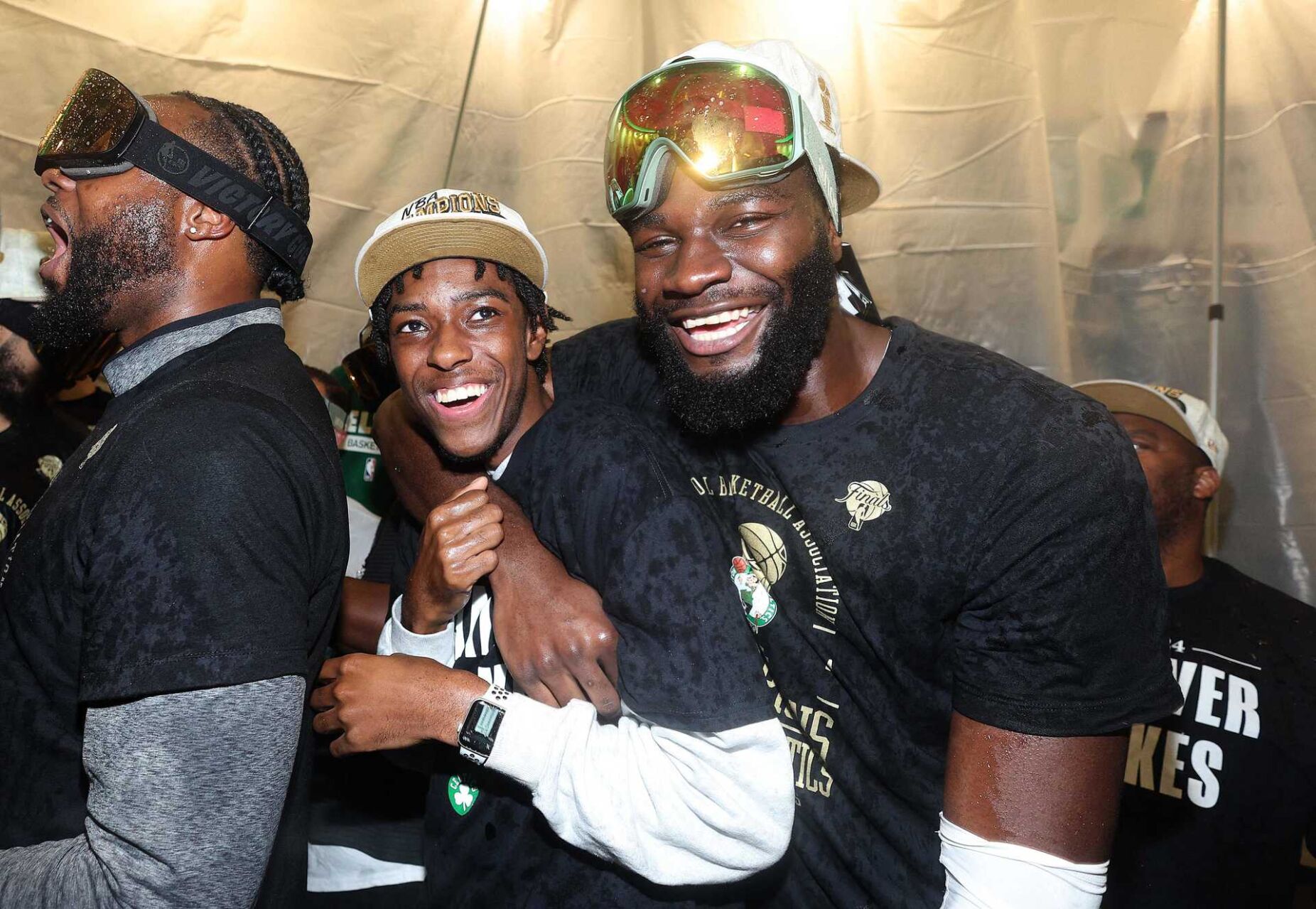 Português Neemias Queta é campeão da NBA pelos Boston Celtics Português Neemias Queta é campeão da NBA pelos Boston Celtics