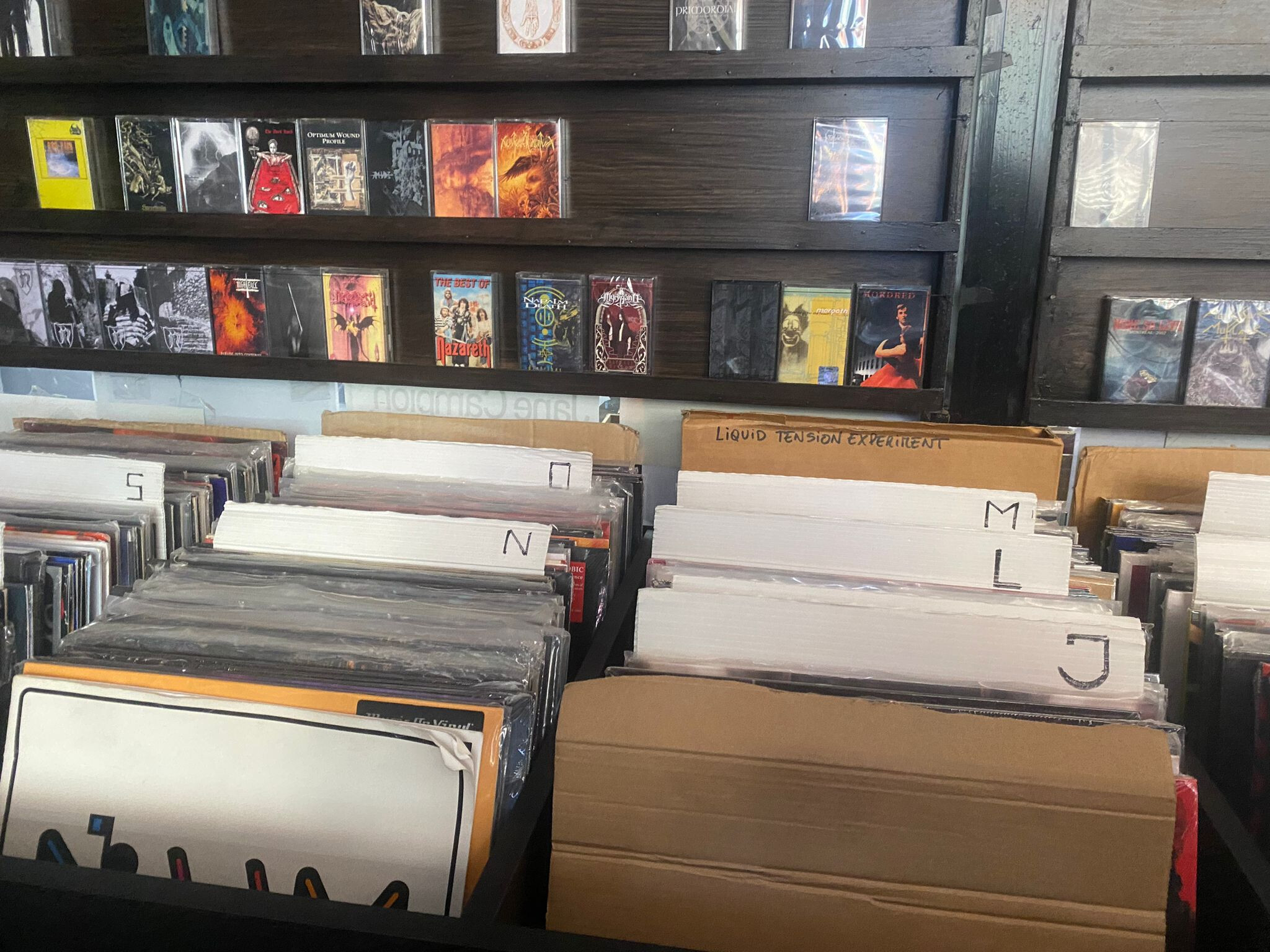 Bunker Store: a loja no Porto onde mais de 50% do negócio é feito com ...